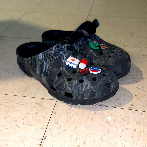 CROCS | Shoes | These Crocs Are Cool 95 Us And Theyre In Pretty Good ...